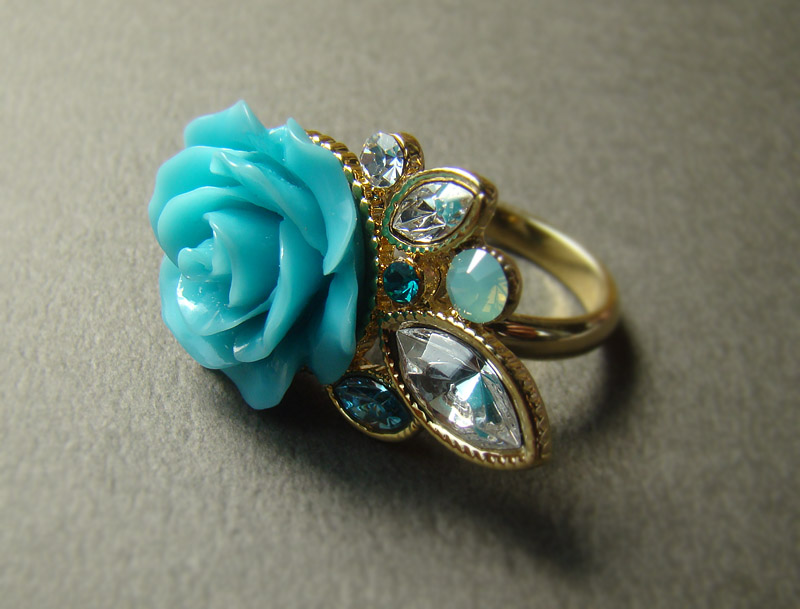Women's Romantic Floral Blue Rose Ring Crystal Gold Plated Size ...